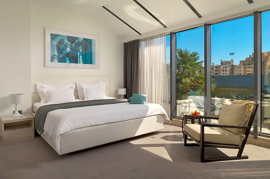 Hotel Atrium, Split, Croatia. Rates from HRK579.