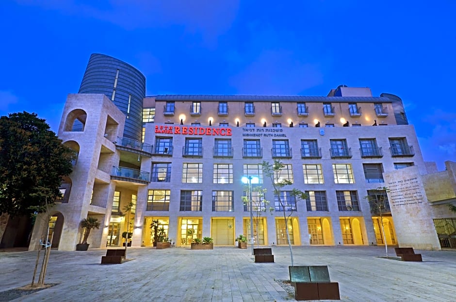 Ruth Daniel Residence, Tel Aviv, Israel. Pасположение