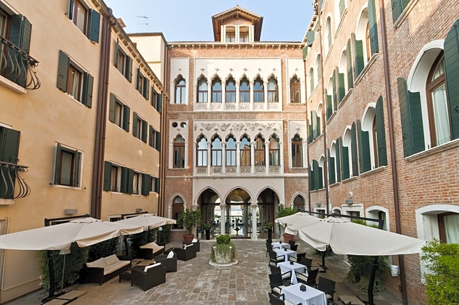 Centurion Palace, Venice, Italy. Rates from EUR216.