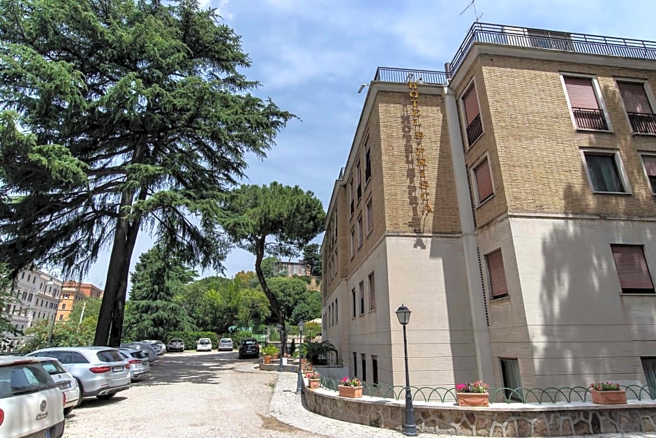 Hotel Santa Prisca, Rome, Italy. Rates from EUR80