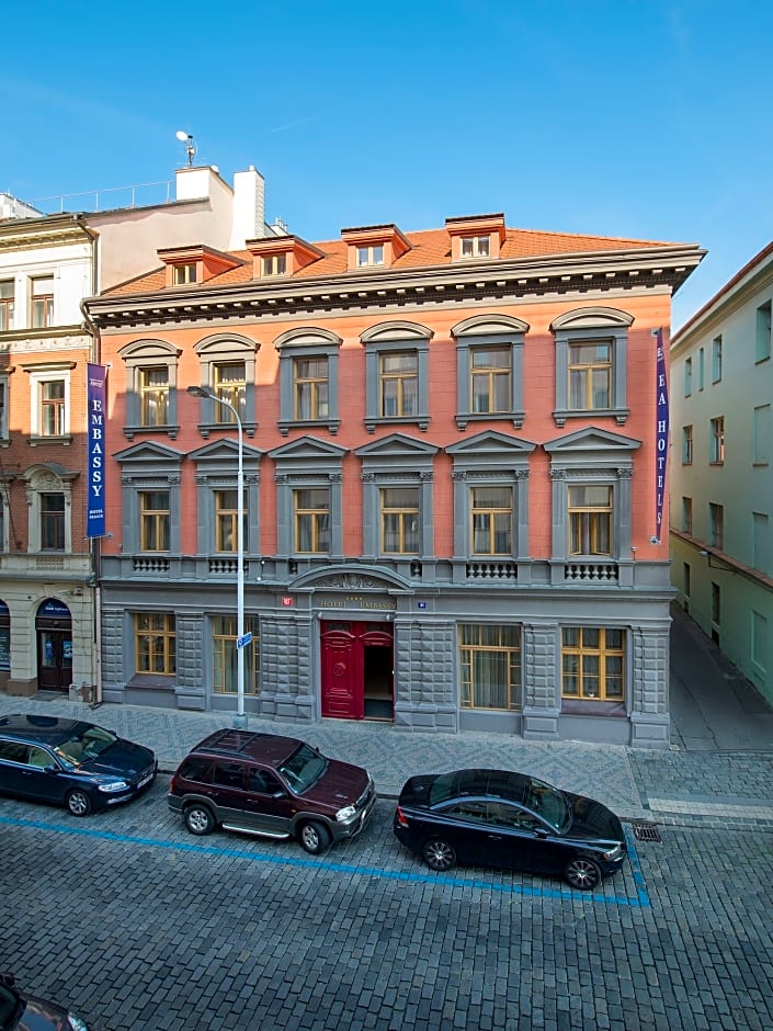 Ea Embassy Prague Hotel, Tjeckien. Kontakta oss